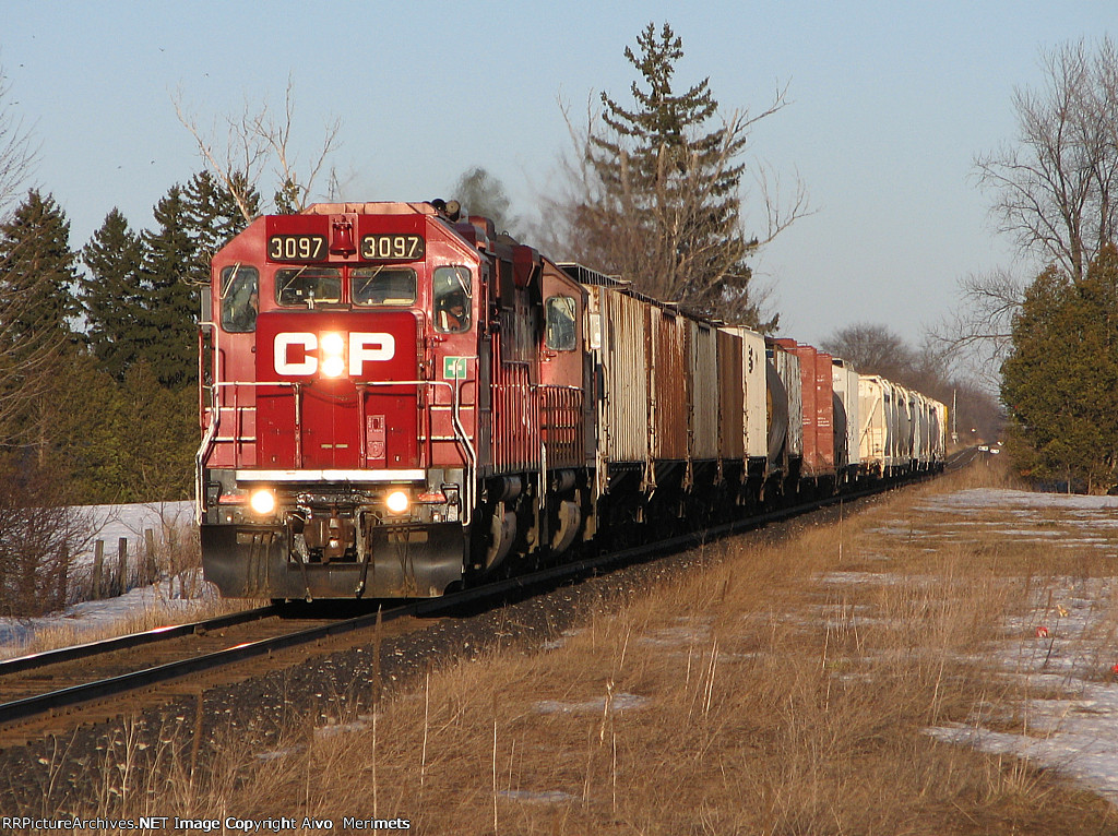 CP 525 aka "Ham Turn" at Mile 101 Galt Sub.